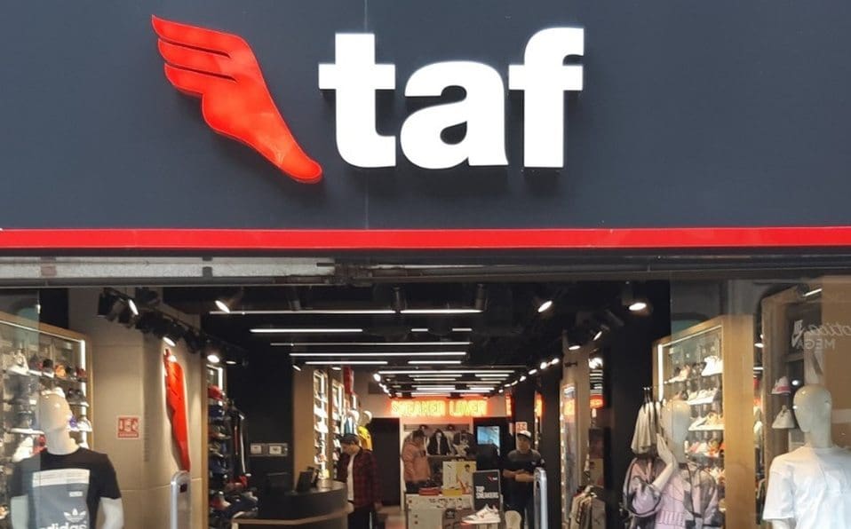 Revive tu estilo: Descubre la App de TAF para comprar los tenis más ...